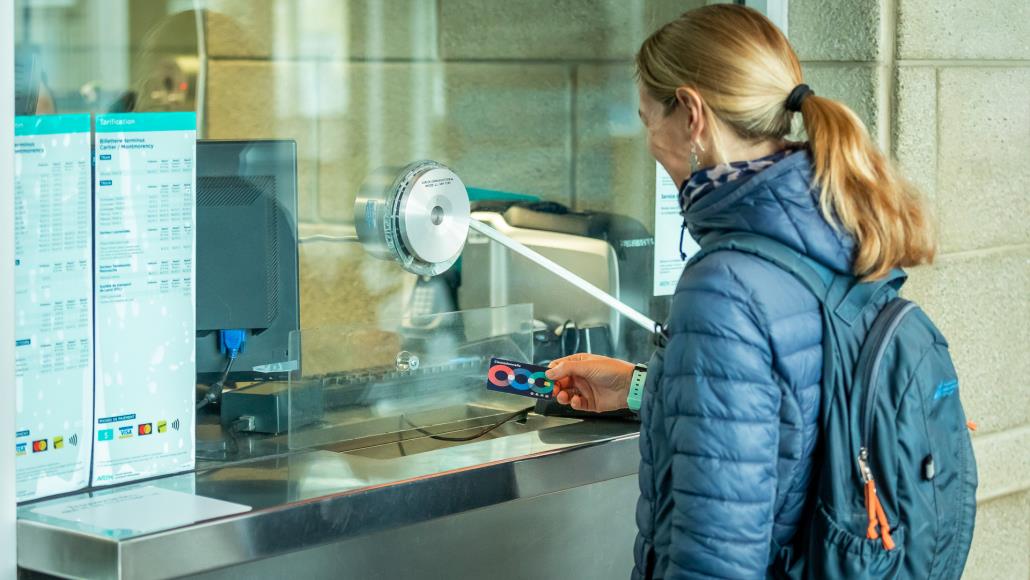 Société de transport de Laval (STL) - Tourisme Laval