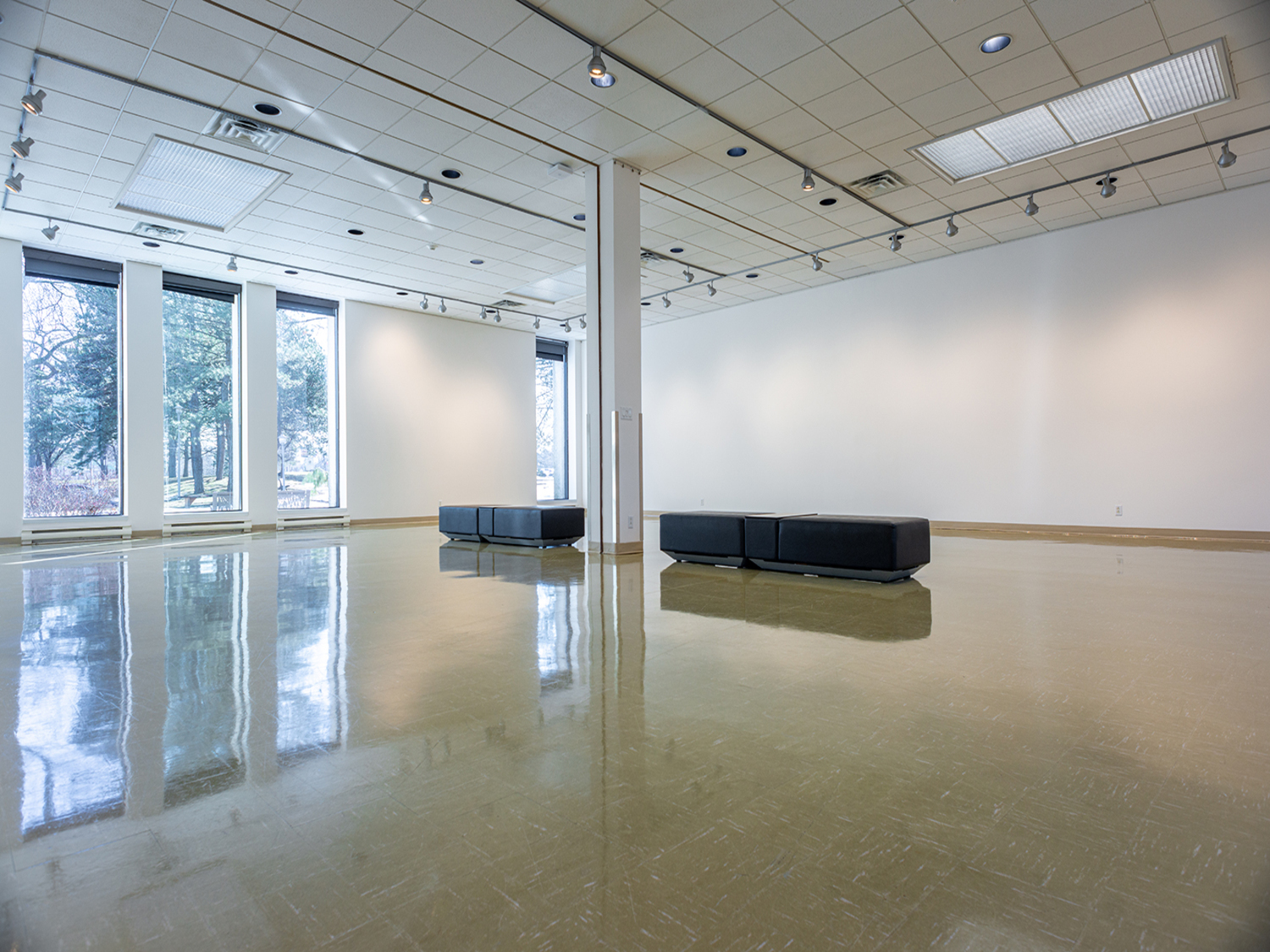 Centre culturel Peter B. Yeomans | Art gallery | Dorval | Bonjour Québec