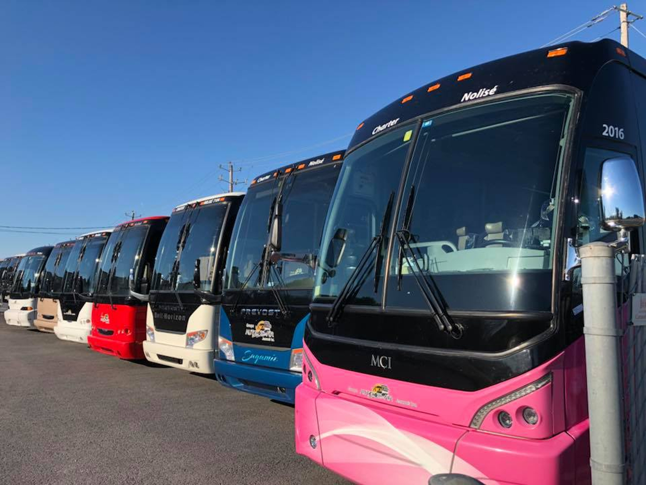 Groupe Autocar Jeannois - Autocar La Capitale | Car rental agency ...