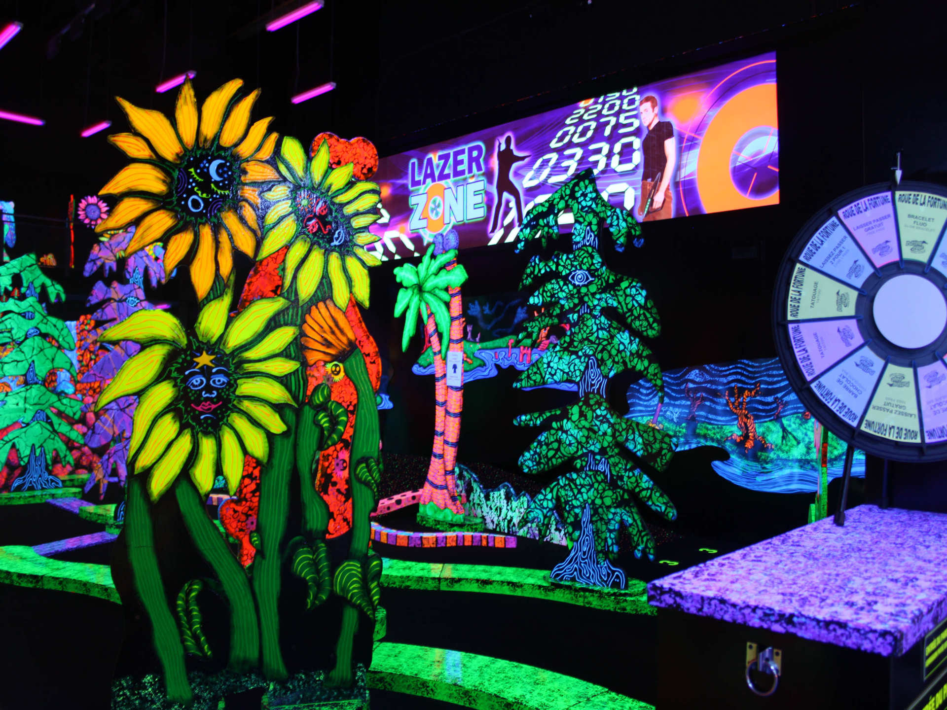 Putting Edge Sphèretech | Centre récréatif / sportif | Montréal ...